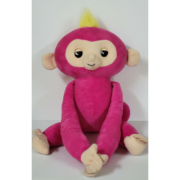 WowWee | Toys | Fingerlings Hugs Bella Pink Interactive Talking Plush ...
